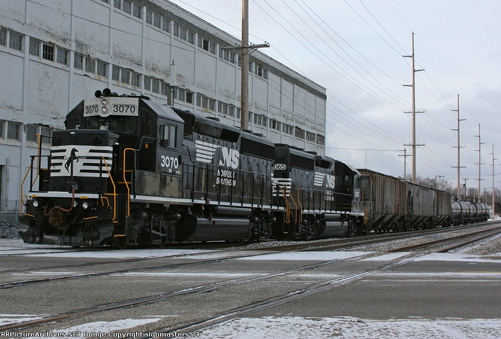 B05 Ameriwood siding Dowagiac, MI